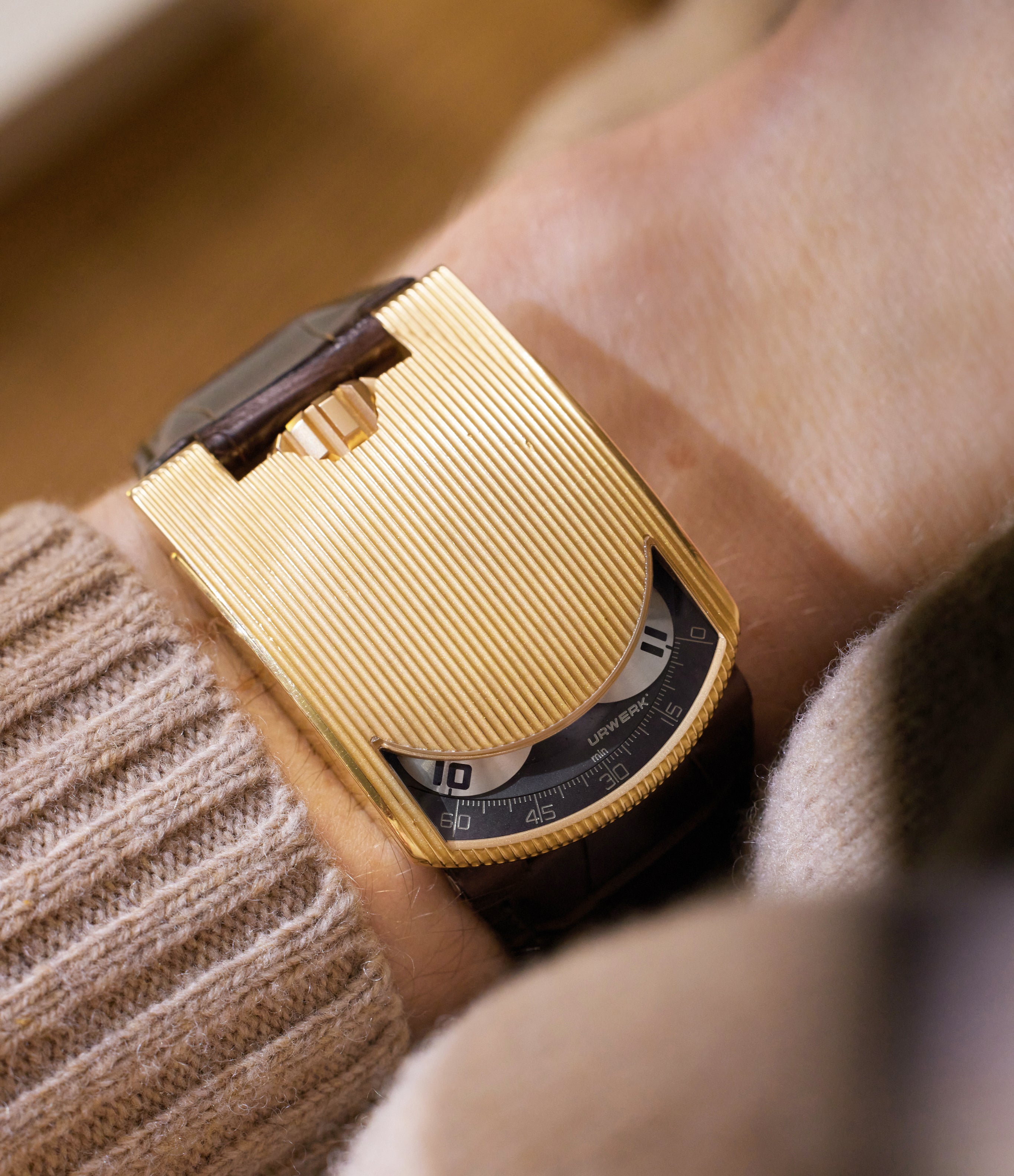 UR-103.01 | Rose Gold | Buy rare Urwerk – A COLLECTED MAN