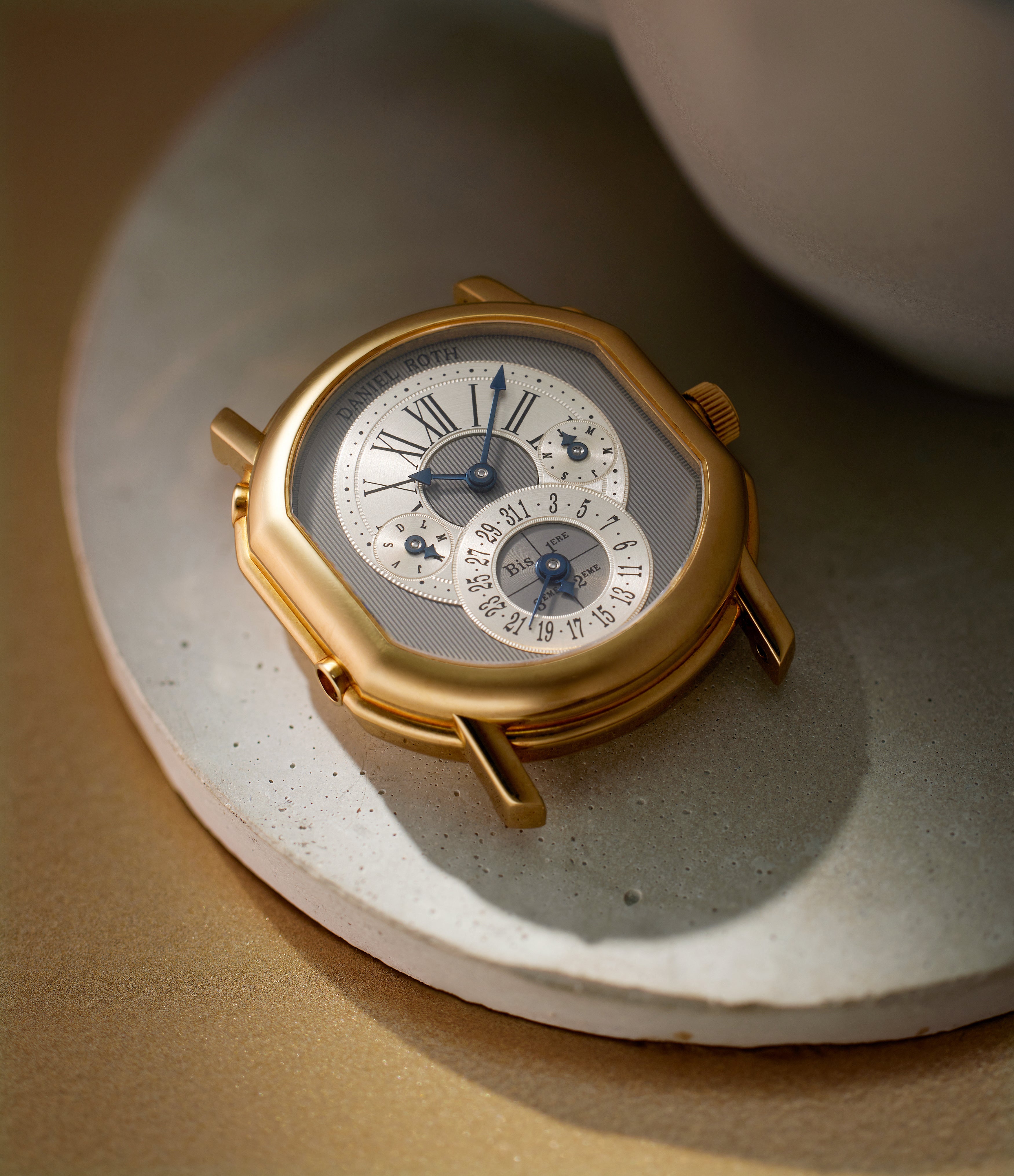 Buy Daniel Roth Perpetual Calendar 2117 | Daniel Roth pre-owned watch ...