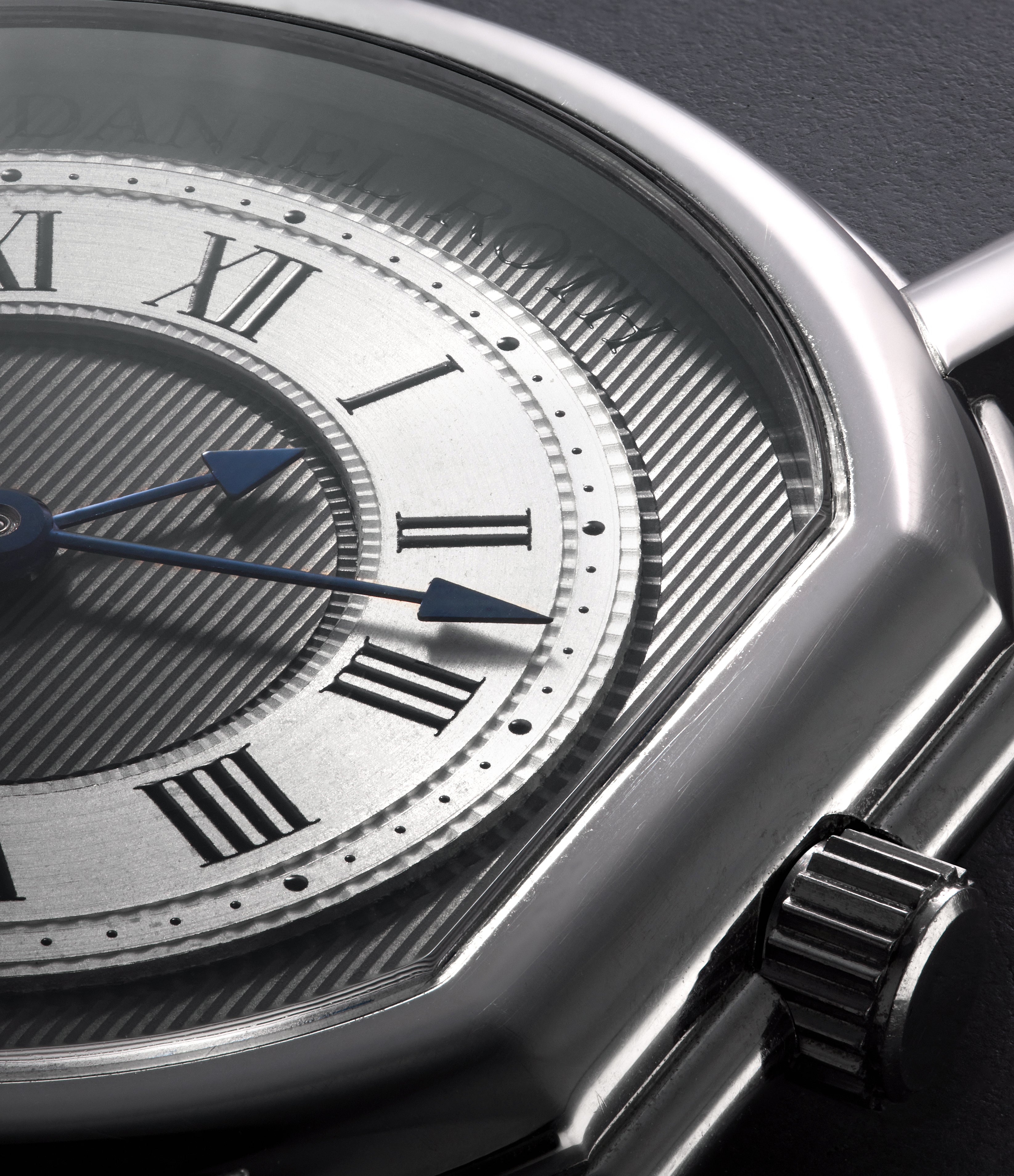 Buy Daniel Roth Extra Plat C167 | Daniel Roth pre-owned watch – A ...