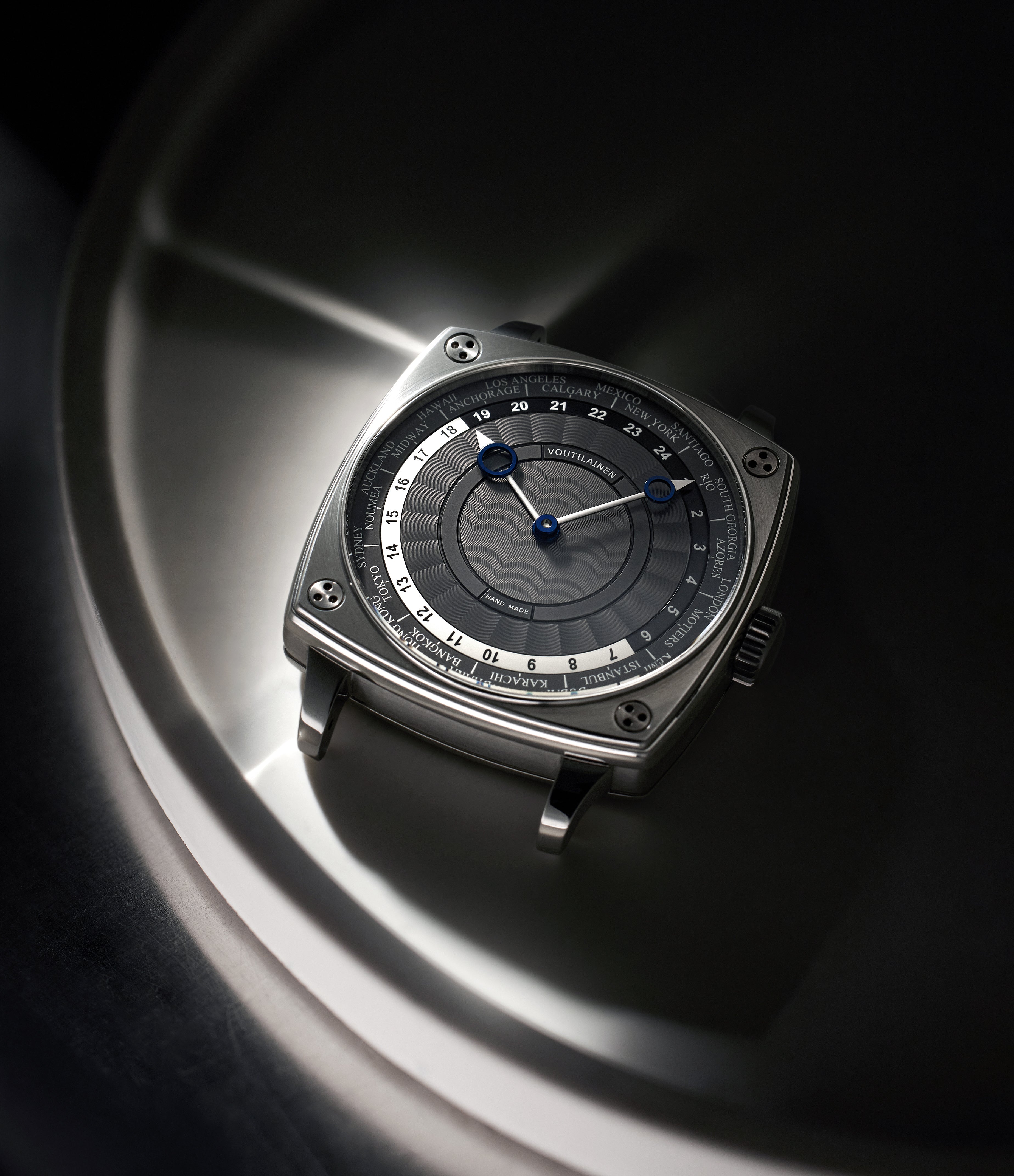 Buy Voutilainen CSW "Cushion Shape Worldtime" | pre-owned watch – A ...