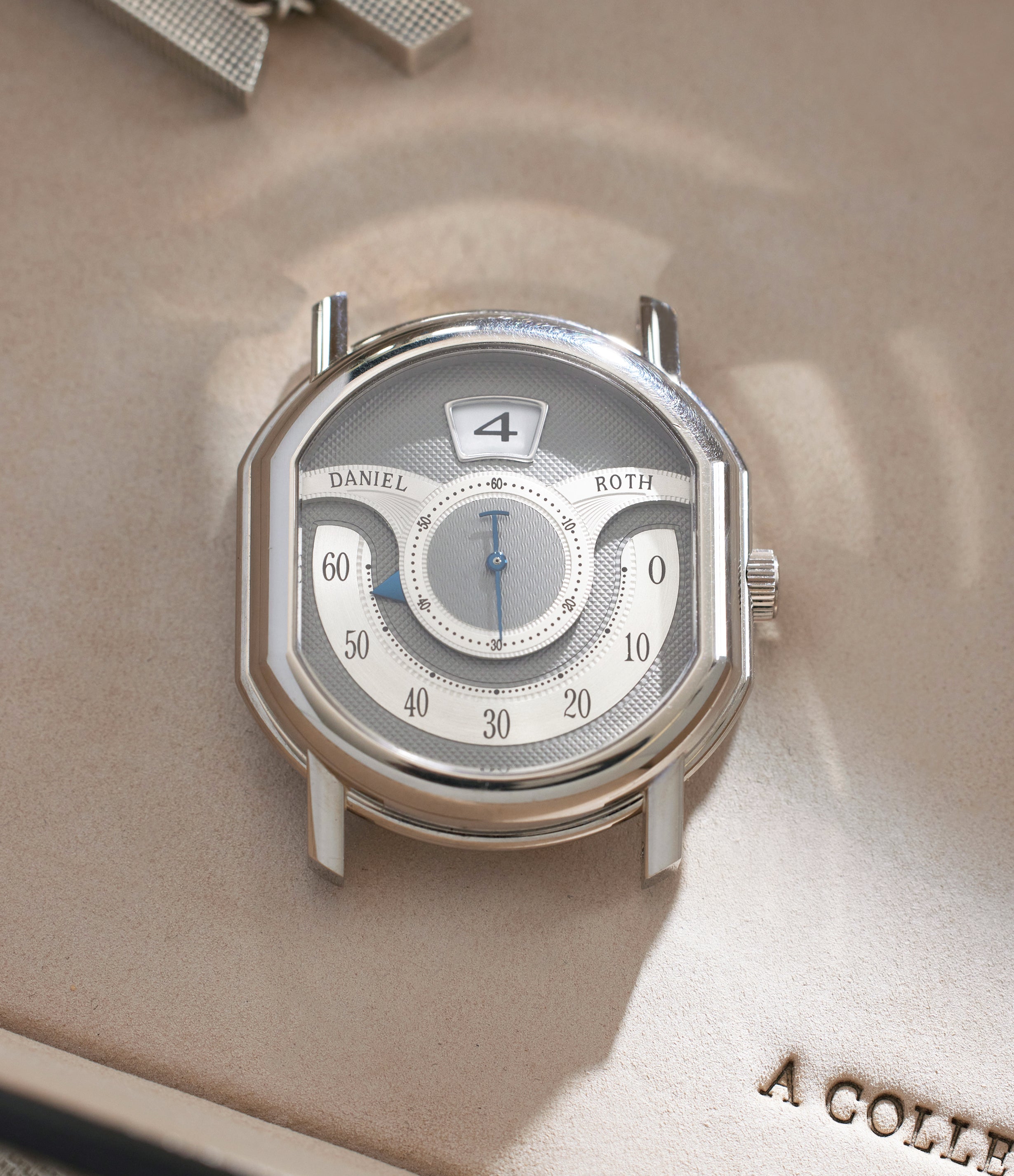 10th Anniversary Papillon | White Gold | Buy rare Daniel Roth – A ...