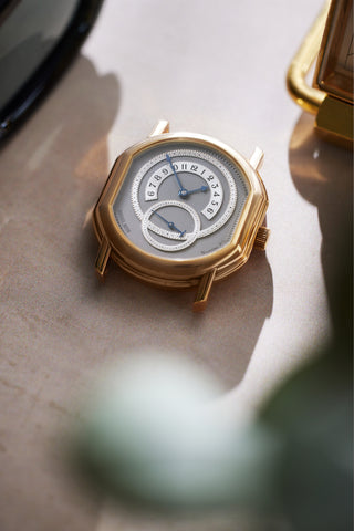 Buy Daniel Roth Retrograde 2127 Yellow Gold | Buy Daniel Roth Watches ...