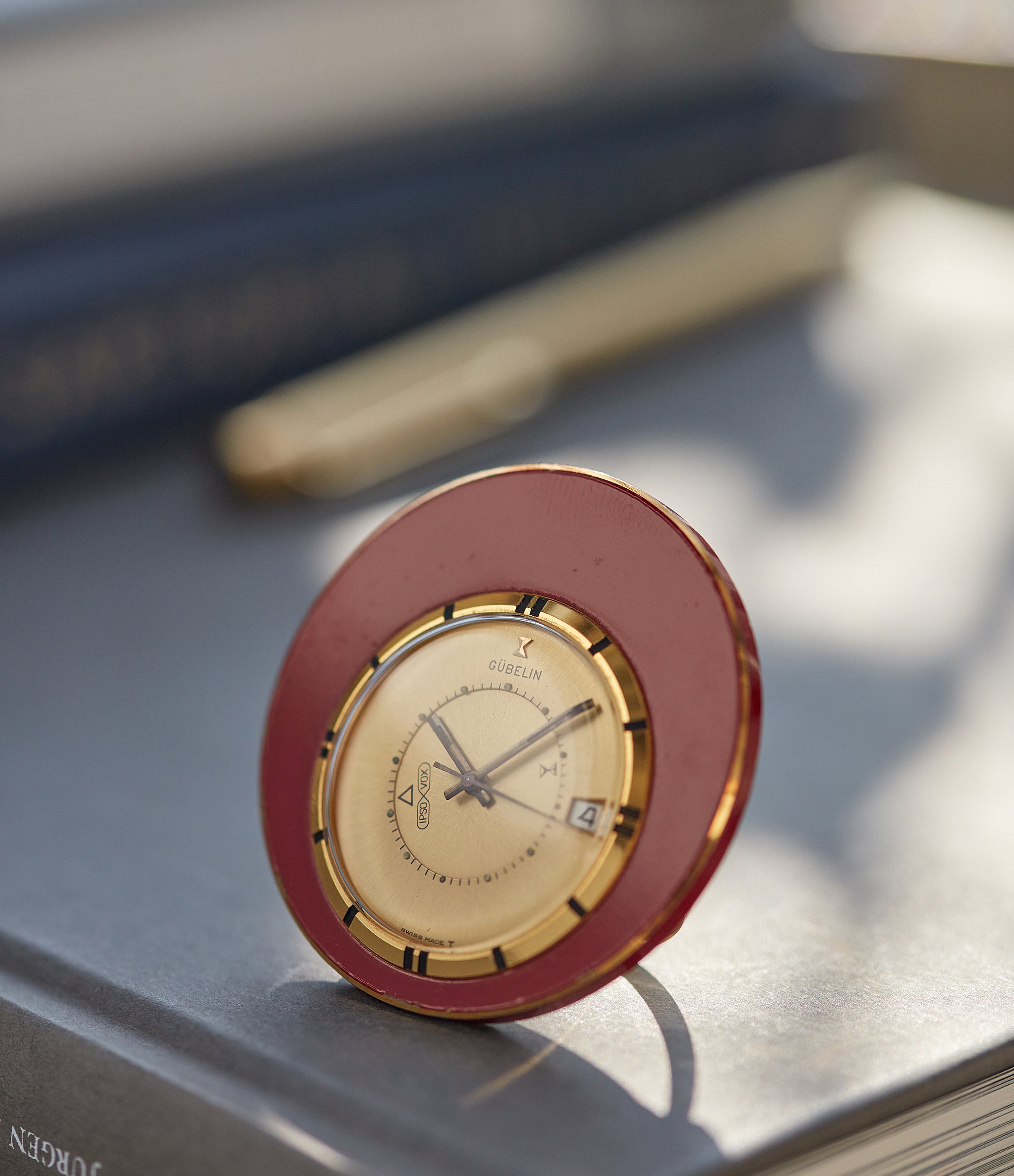 Gübelin-signed Ipso-Vox alarm desktop clock | Buy rare Gübelin clock ...