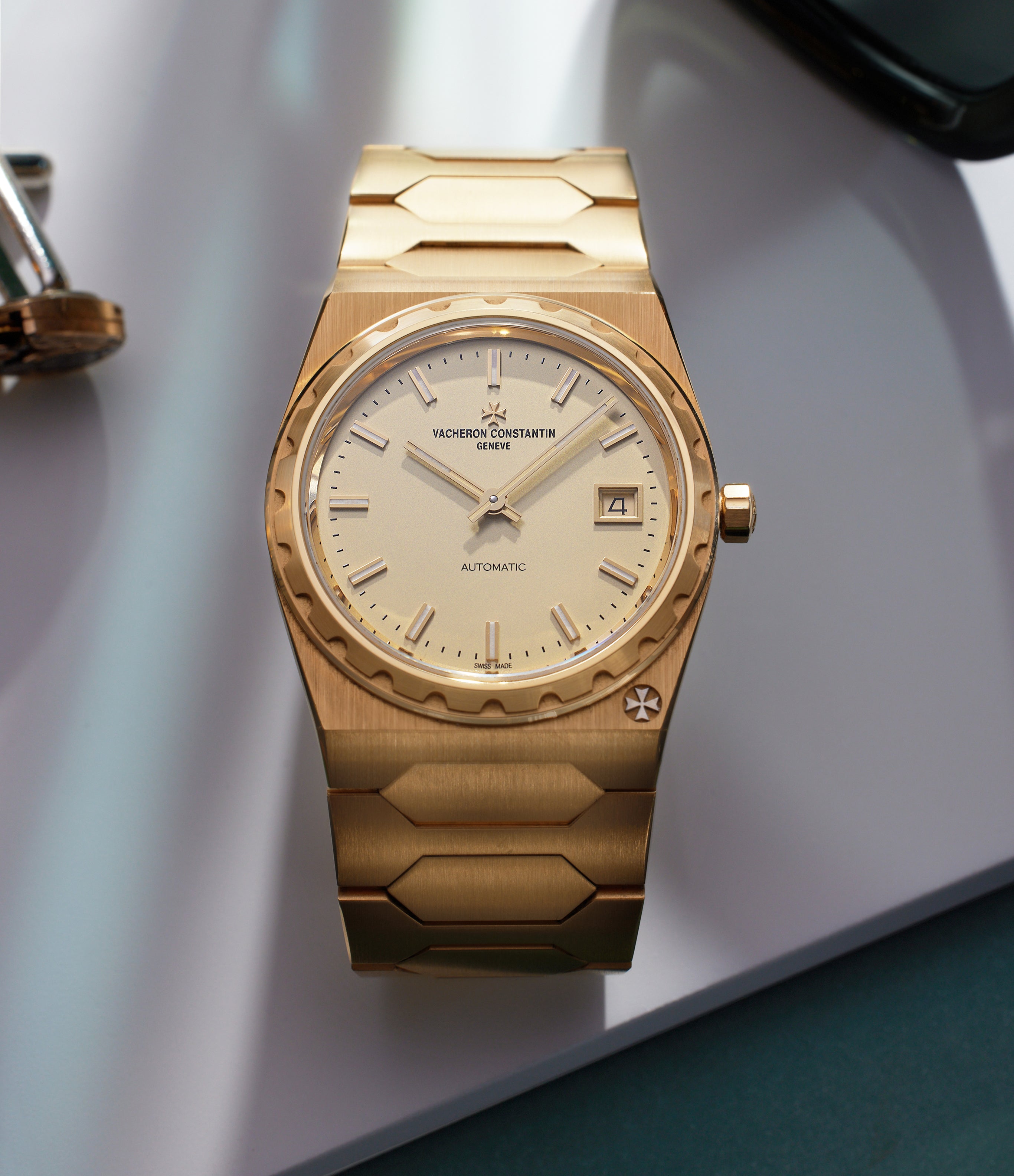 Buy Vacheron Constantin 222 Historiques | Buy Vacheron Constantin – A ...